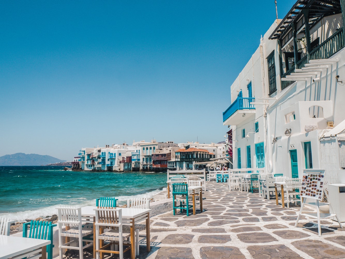#RadarList: 5 Spectacular Sundowner Spots in Mykonos, Greece RADARLIST