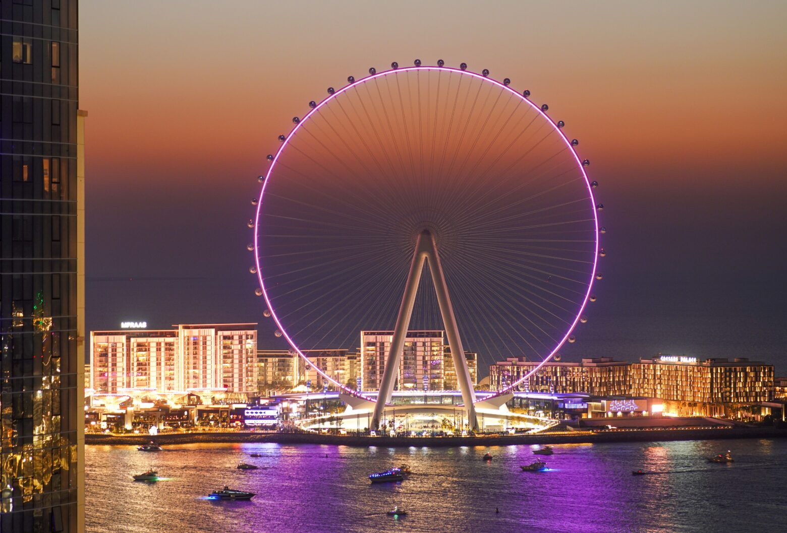 Take A Spin On These 10 Ferris Wheels From Around The World