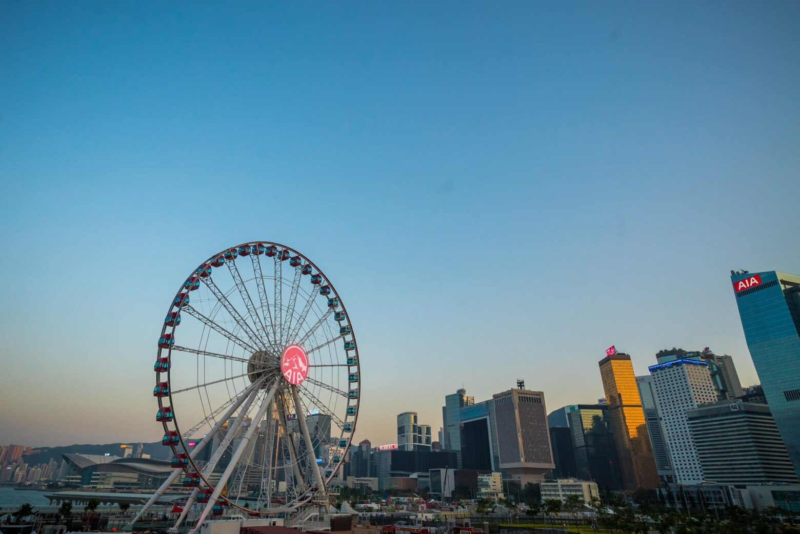 Take A Spin On These 10 Ferris Wheels From Around The World